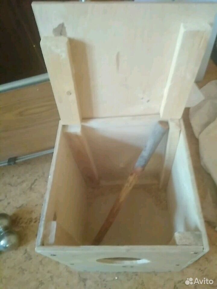 Домик для выводка попугаев