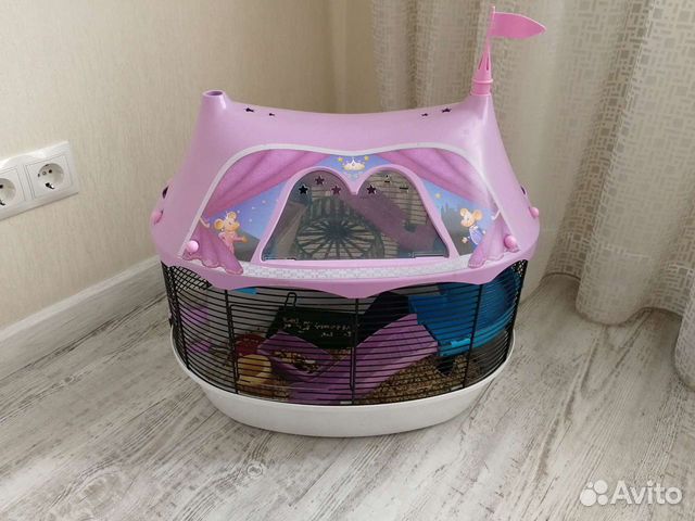 Хомячок с клеткой